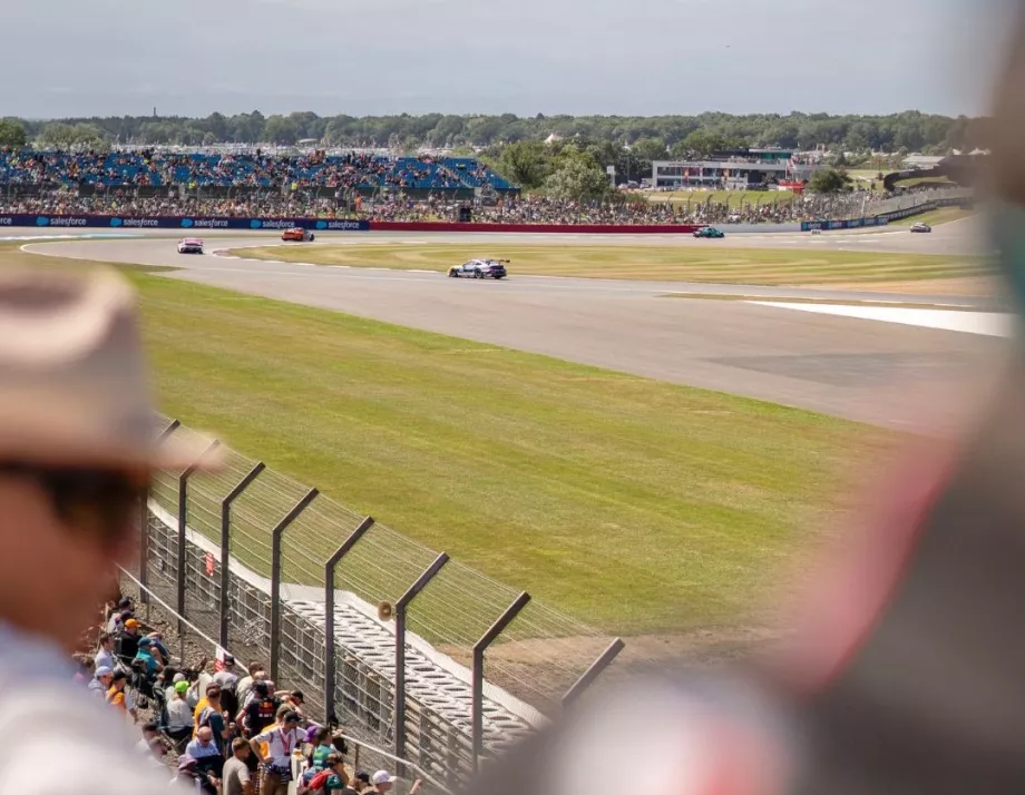 Find Us | Escapade Silverstone